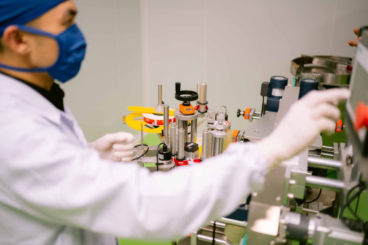 Pabrik Kosmetik - PT.SKinsol Kosmetik Industri