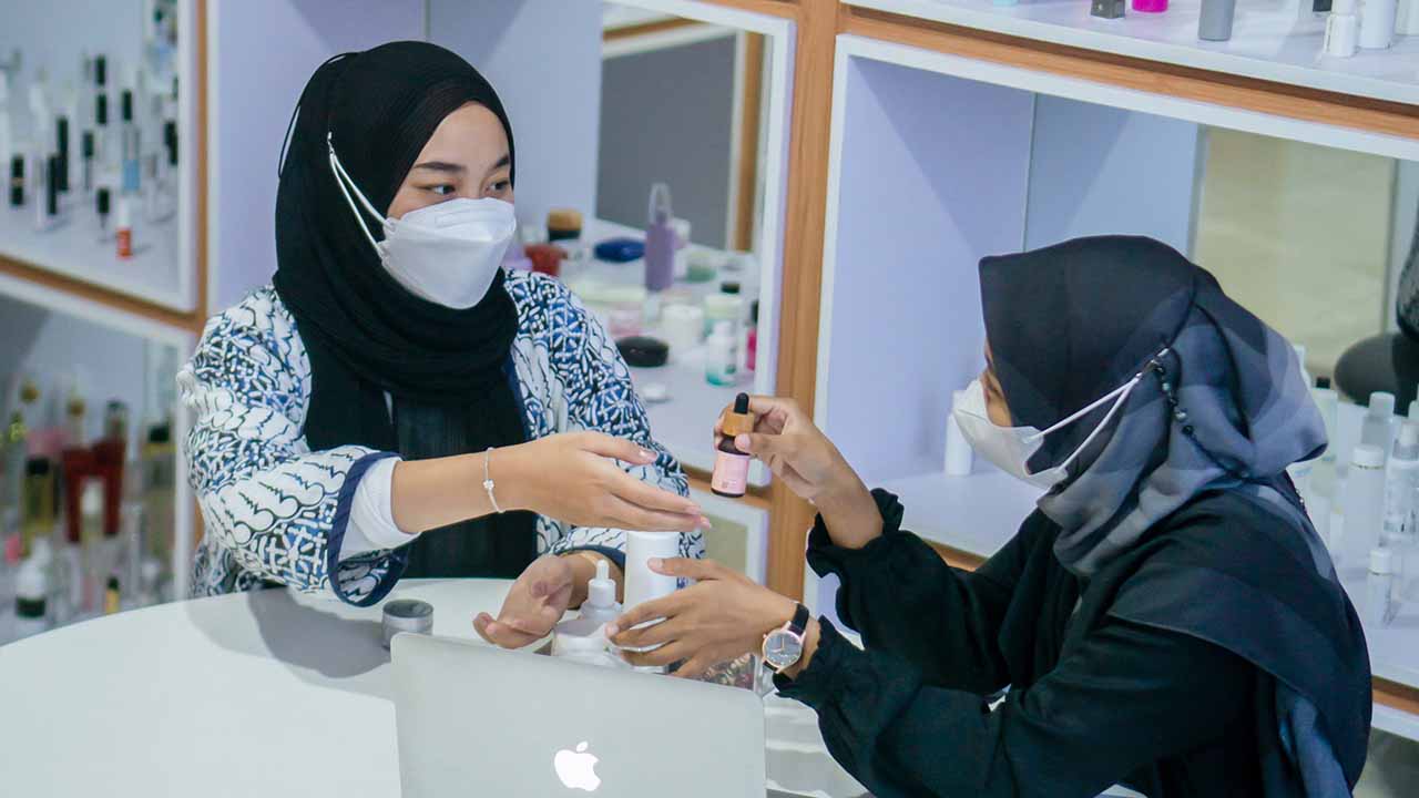 PT. Skinsol - Pabrik Kosmetik Dan Skincare Terbaik Di Bandung